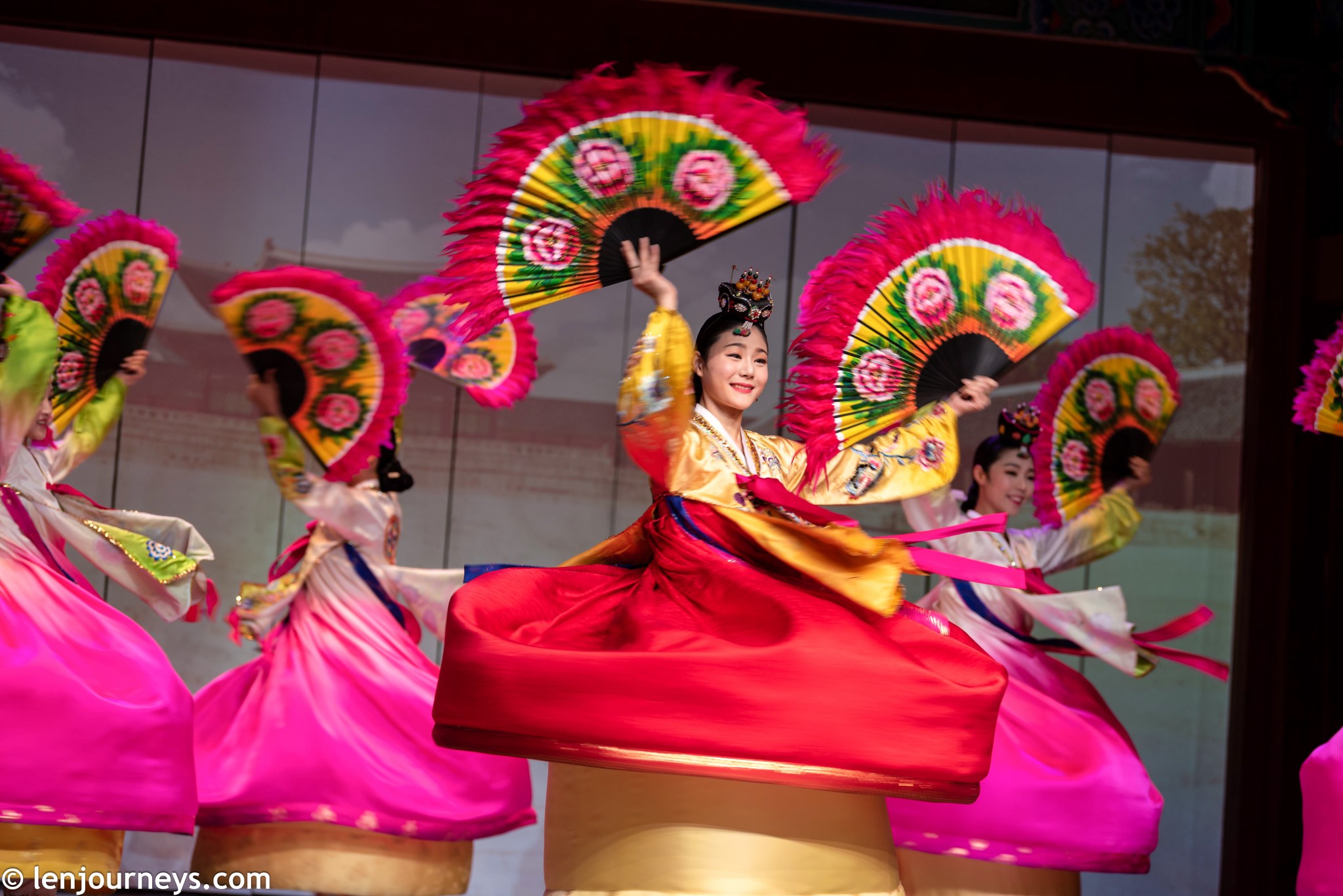 Sim Cheong: A Magical Performance - LEN Journeys